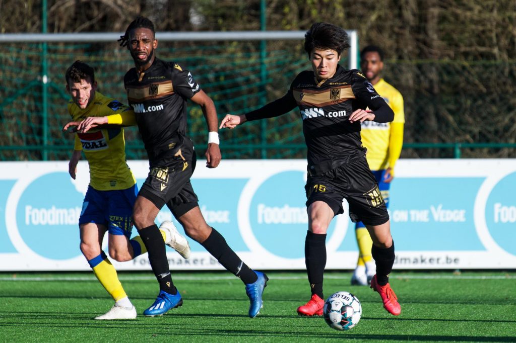 【お知らせ】FW中村敬斗選手 ガンバ大阪からの期限付き移籍解除および FC Juniors OÖへ期限付き移籍決定について | STVV（シント＝トロイデンVV）日本公式サイト