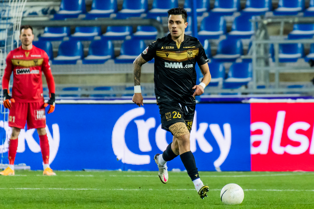 【ベルギーカップ試合レポート】87分に痛恨の失点を喫し、カップ戦はラウンド16で敗退。 | STVV（シント＝トロイデンVV）日本公式サイト