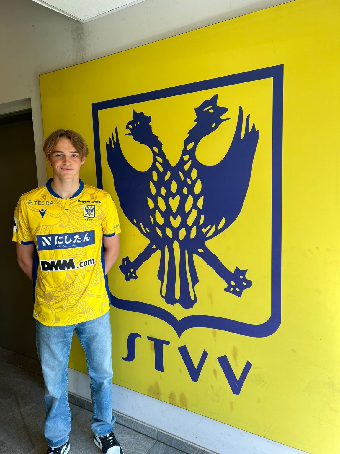 【お知らせ】 MF マッテ・スメット選手とのプロ契約締結について | STVV（シント＝トロイデンVV）日本公式サイト