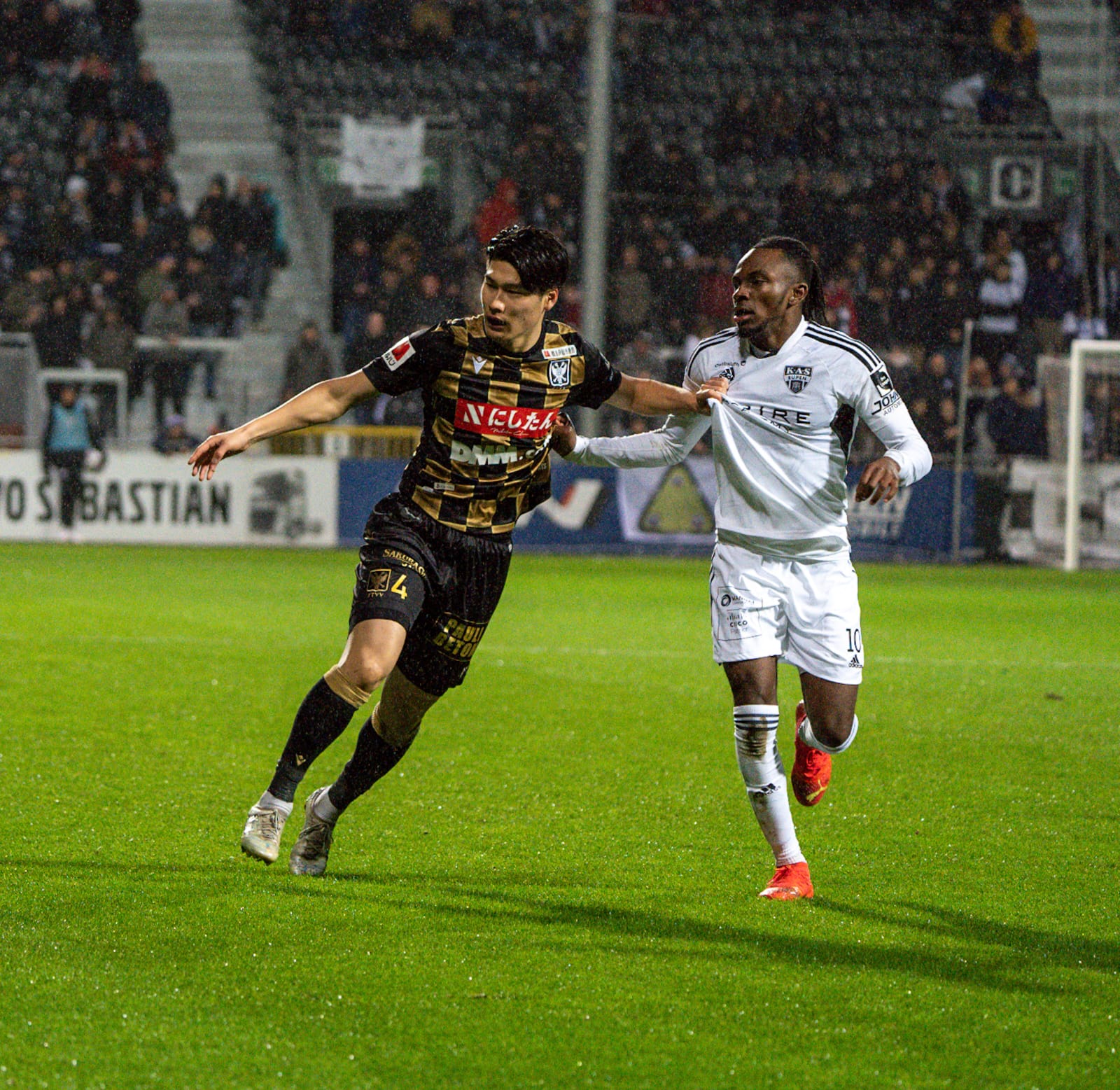 【リーグ第20節】アウェーでオイペンを撃破し、カップ戦敗退のショックを払拭！4位に勝ち点差4まで詰め寄る | STVV（シント＝トロイデンVV）日本公式サイト