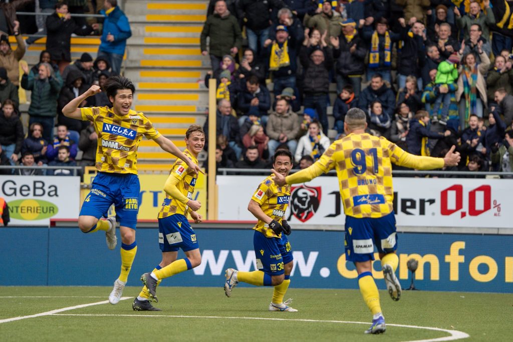 【リーグ第28節】首位相手に2度ビハインド追い付き、勝点1を奪取！ | STVV（シント＝トロイデンVV）日本公式サイト