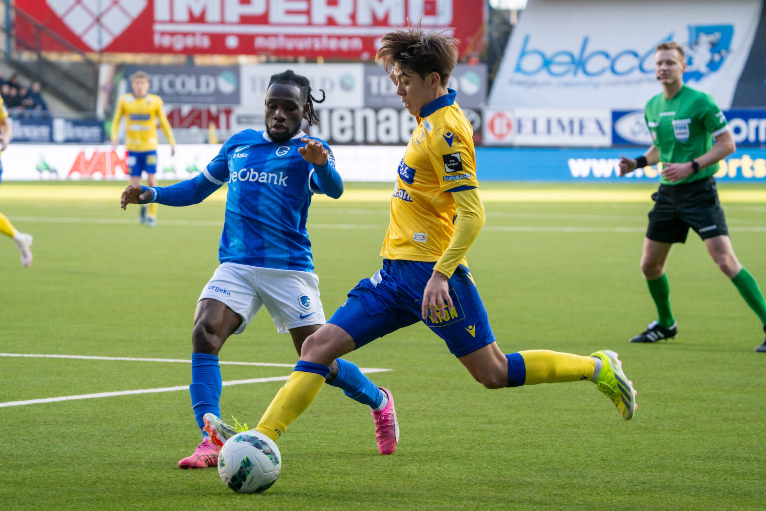 【U-23日本代表】MF山本理仁選手、MF藤田譲瑠チマ選手がU-23日本代表メンバーに選出 | STVV（シント＝トロイデンVV）日本公式サイト