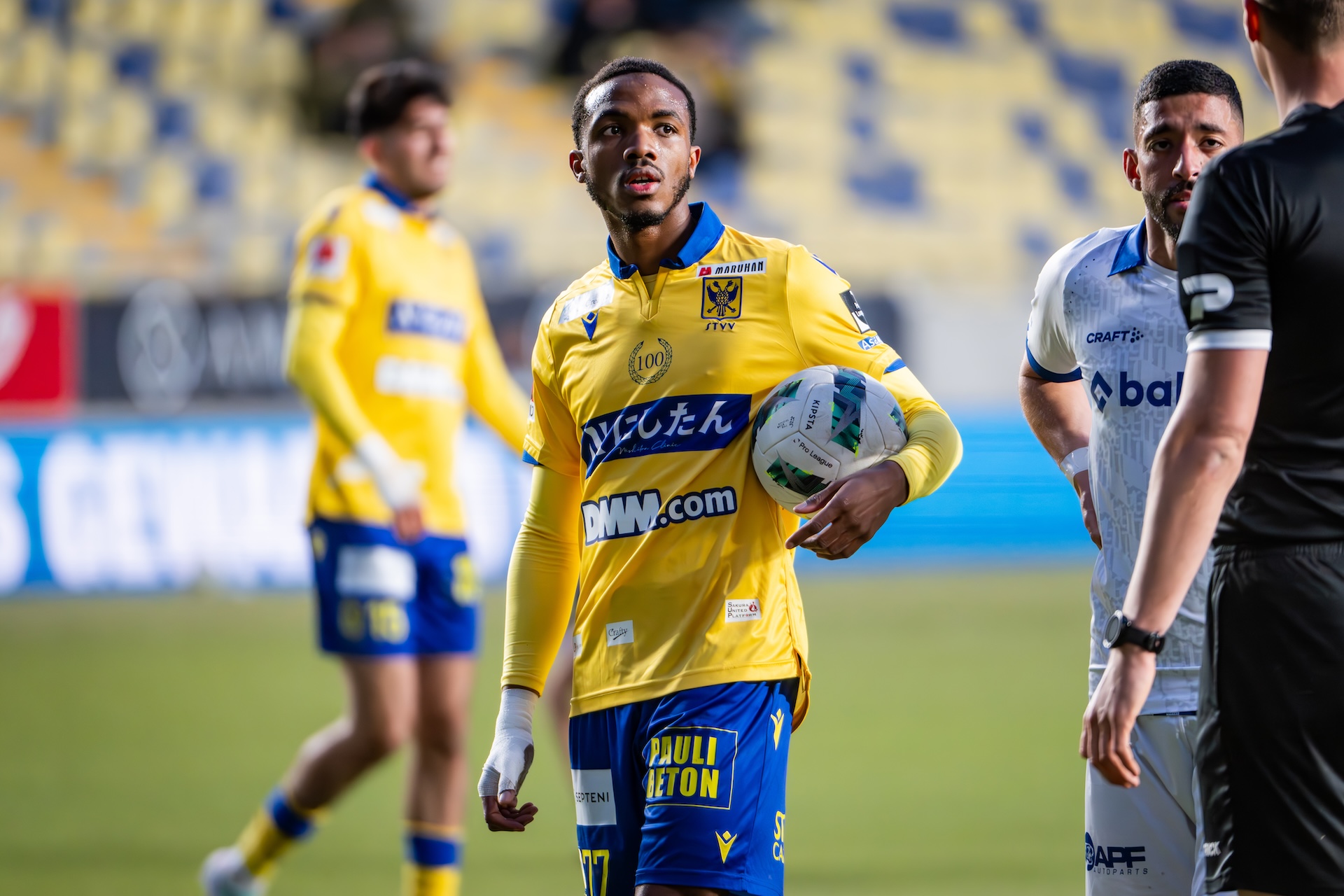 【退団】DFエリック・ジュニオール・ボキャ選手 ストーク・シティーFCへ完全移籍のお知らせ | STVV（シント＝トロイデンVV）日本公式サイト