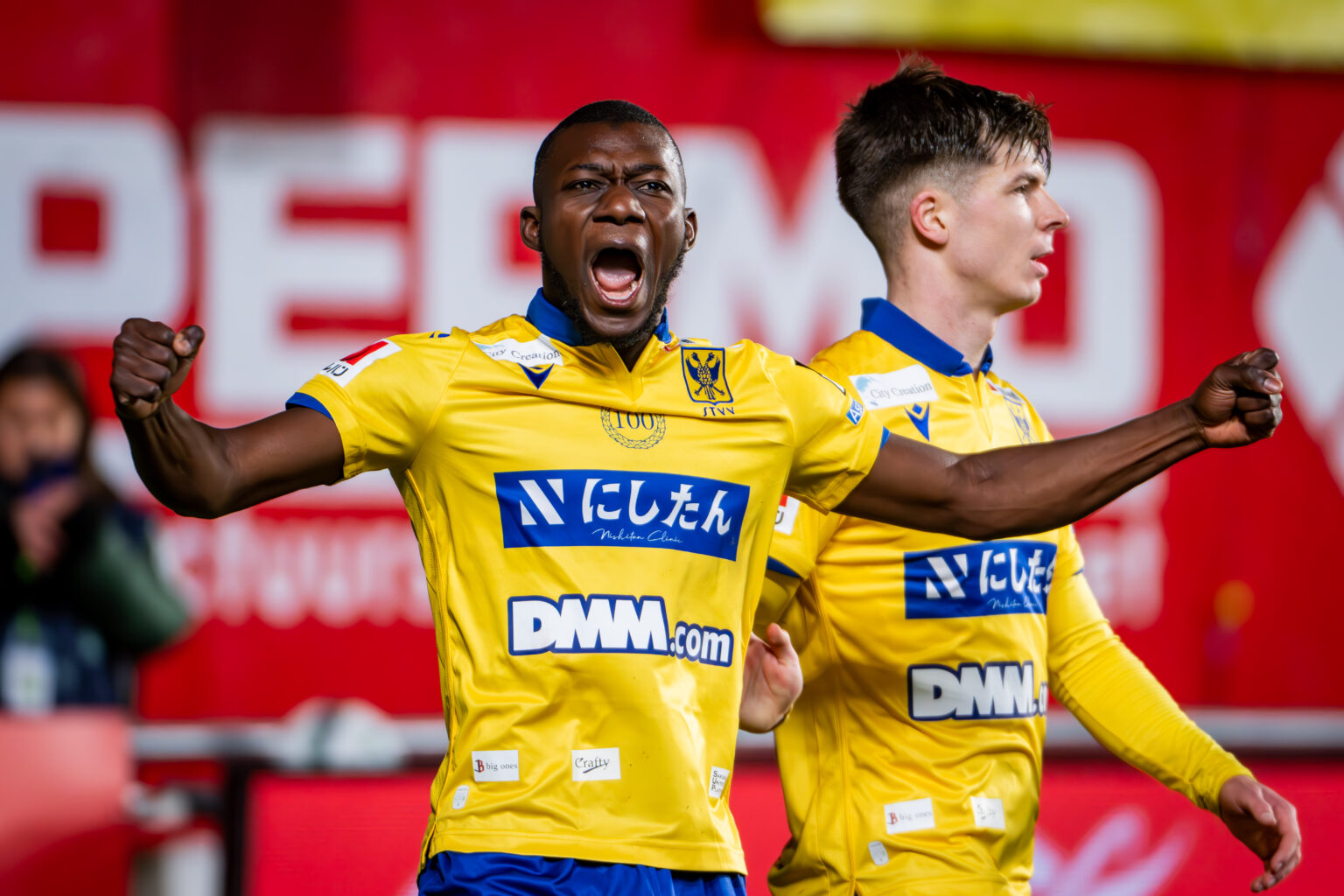 【退団】FWアブバカリ・コイタ選手 AEKアテネFCへ完全移籍のお知らせ | STVV（シント＝トロイデンVV）日本公式サイト