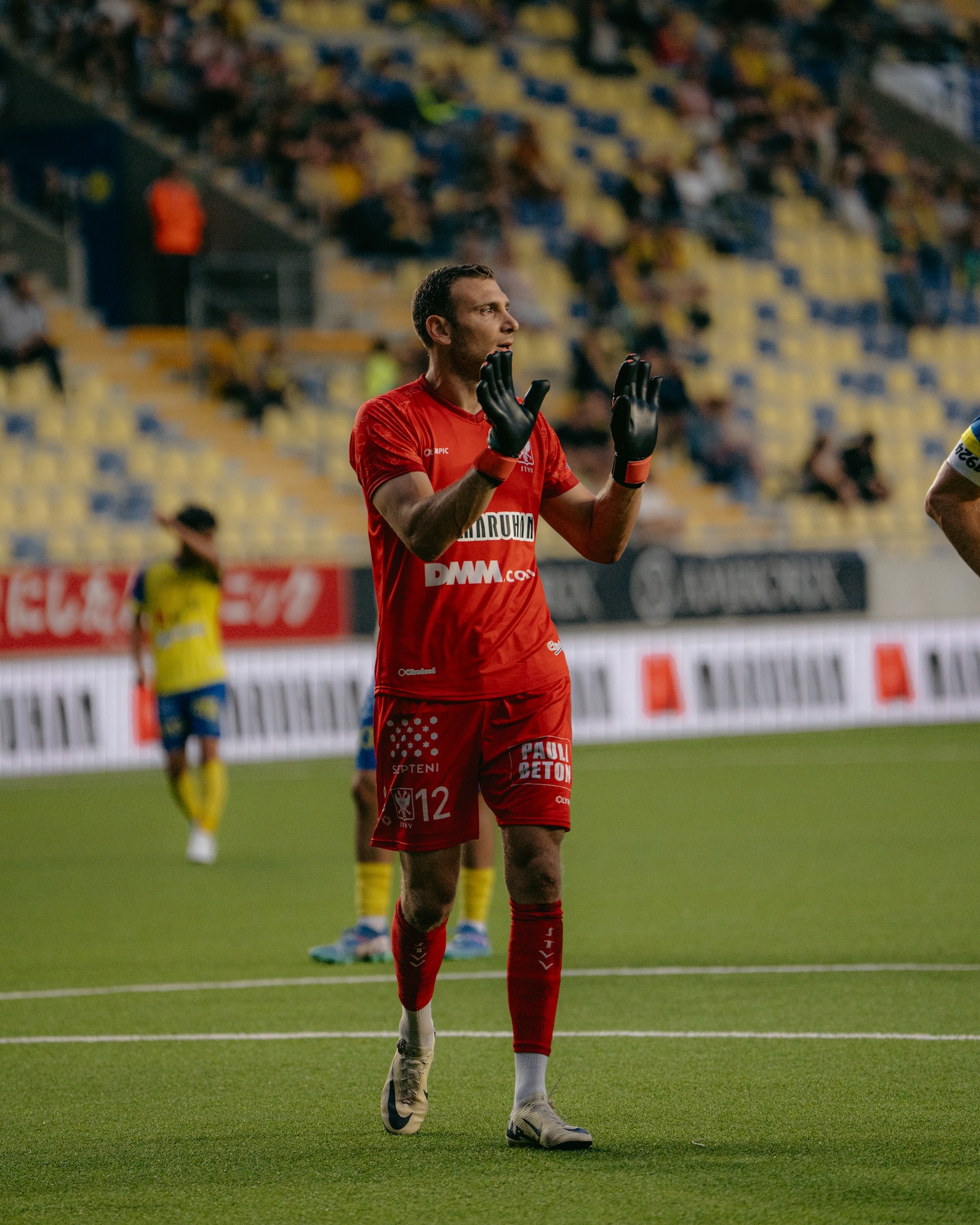 【お知らせ】GK ジョー・コッペンズ選手との契約延長合意について | STVV（シント＝トロイデンVV）日本公式サイト